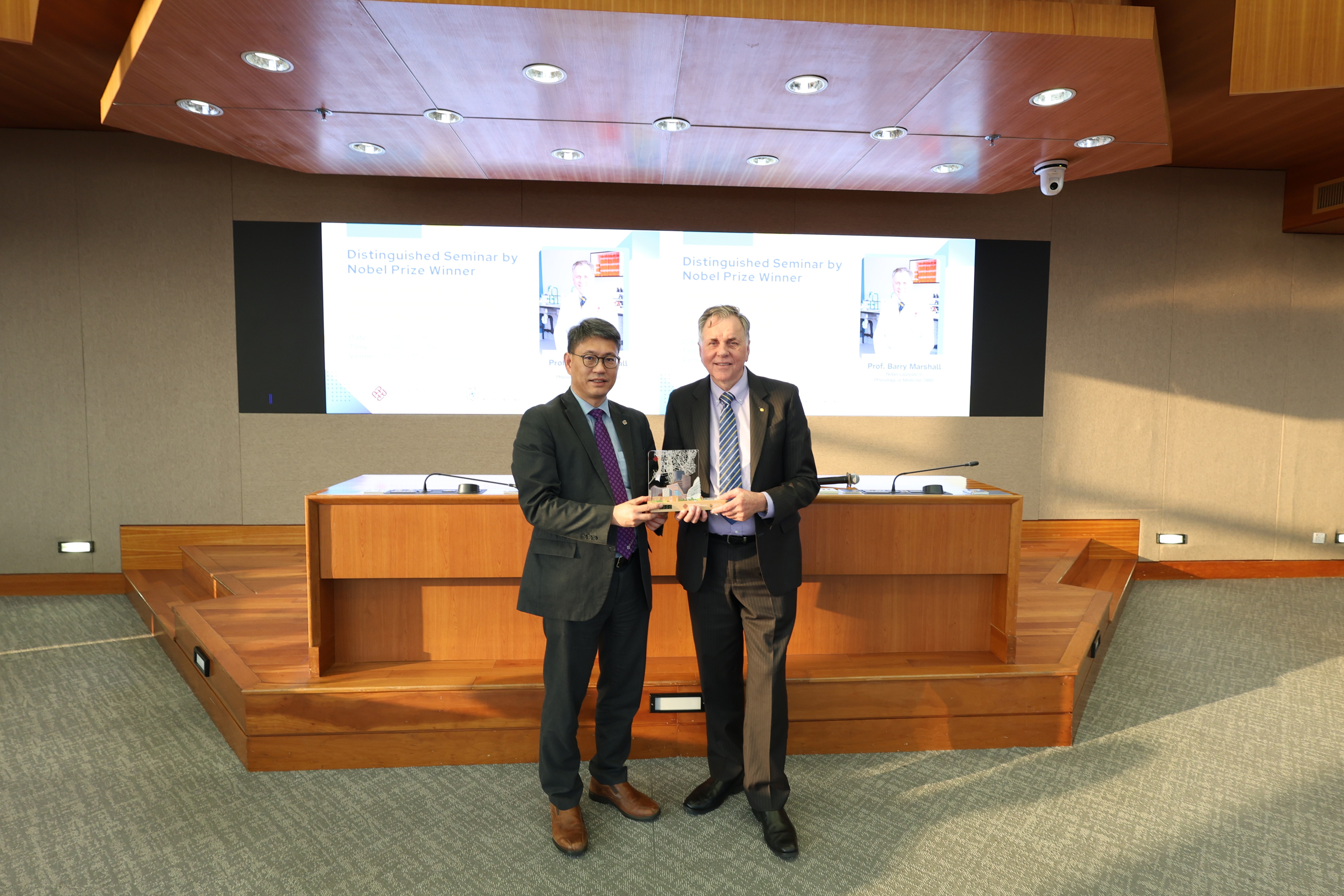 Distinguished Seminar by Nobel Prize Winner Barry Marshall | Department ...