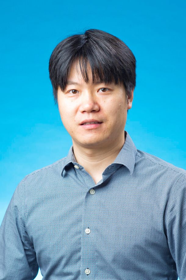 Prof. Hu Xianpeng | Department of Applied Mathematics