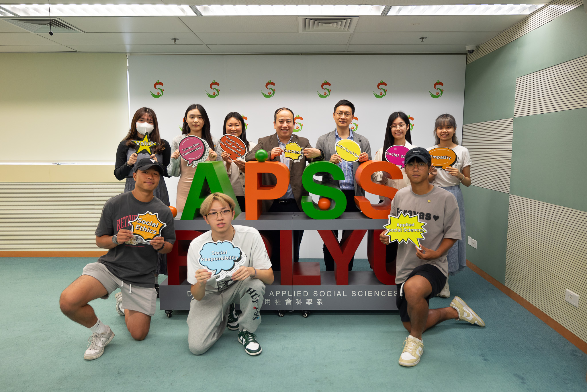 PolyU Entry Scholarship Awardees: Embarking on a New Journey in APSS ...