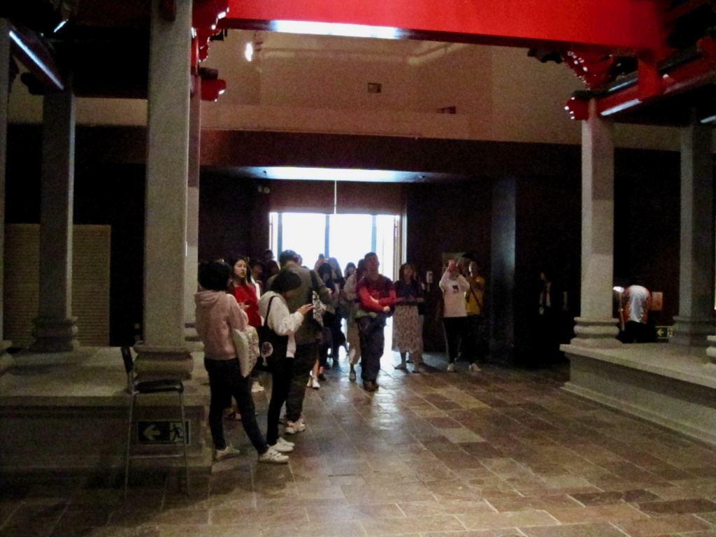 CC5002 中華文化考察 (戲曲在香港：香港文化中心與香港文化博物館的考察) | 中國歷史及文化學系