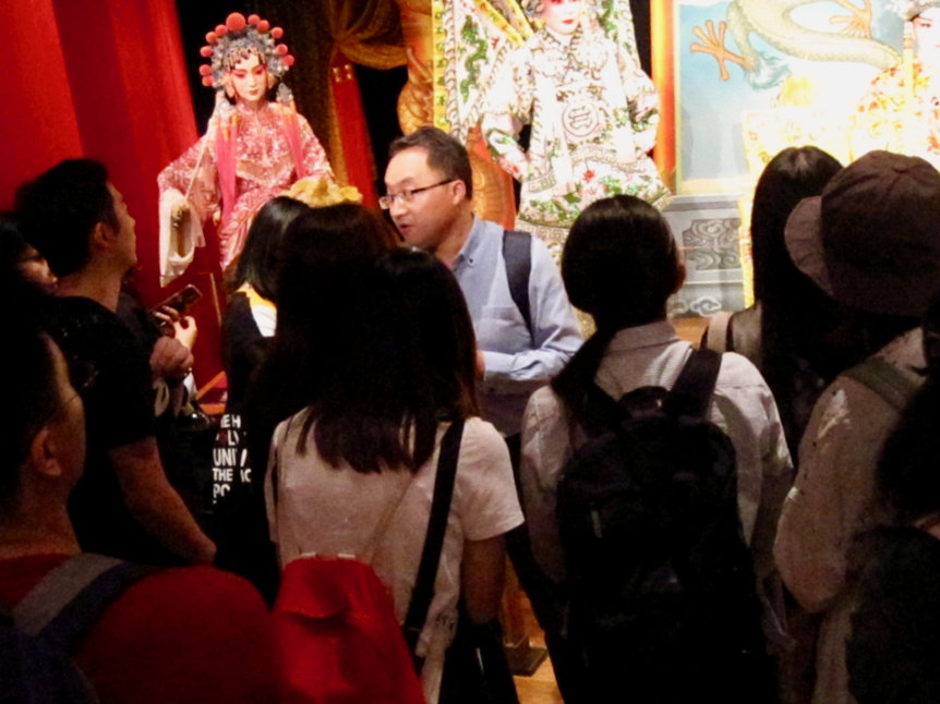 CC5002 中華文化考察 (戲曲在香港：香港文化中心與香港文化博物館的考察) | 中國歷史及文化學系