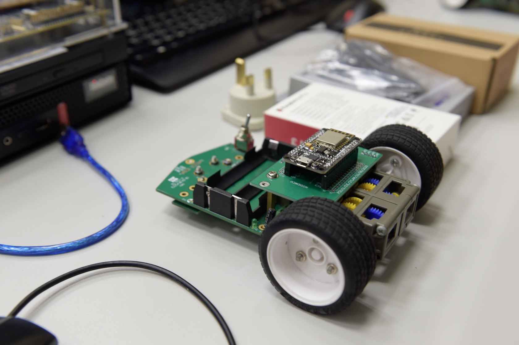 EIE PolyU Summer Programme 2021 | Department of Electrical and ...