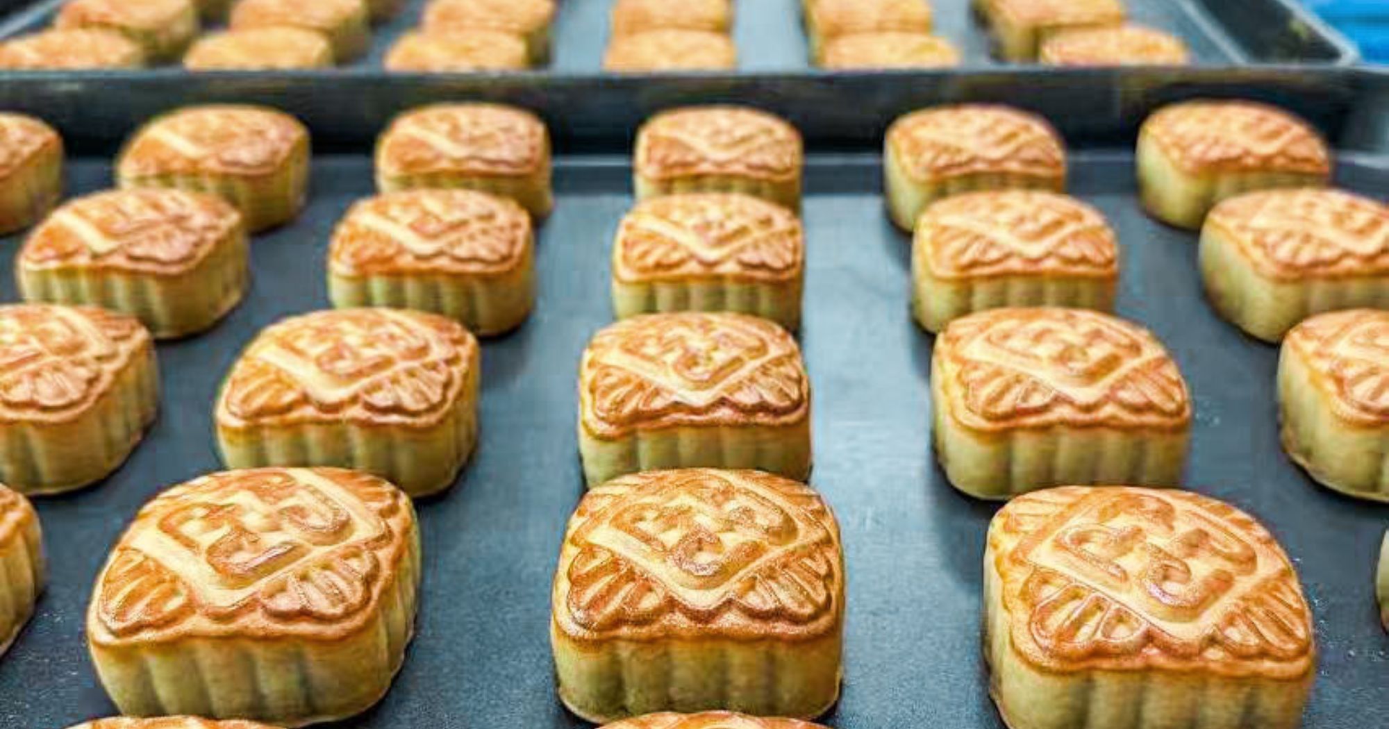 PolyU Mid-Autumn Festival Gala Akkmore Mooncakes | Department of Food ...