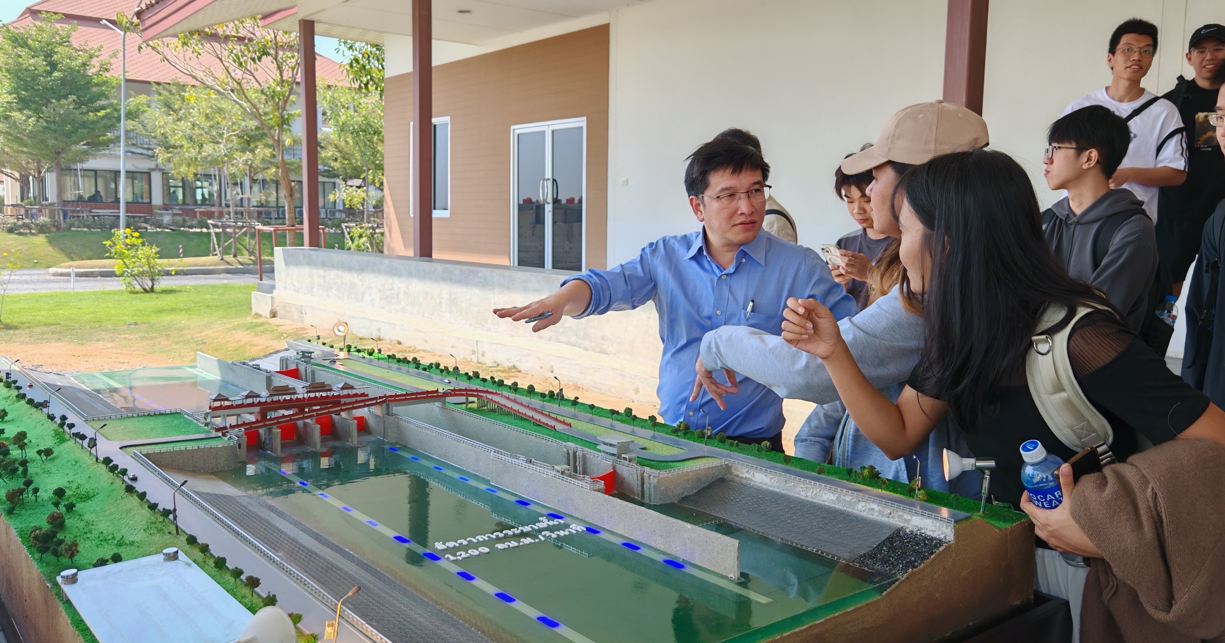 PolyU Students Visit Thailand to Study Local Civil Engineering ...