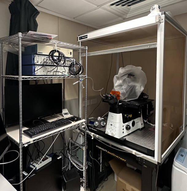 Combined Electrophysiology and Fluorometric Imaging System | Research ...