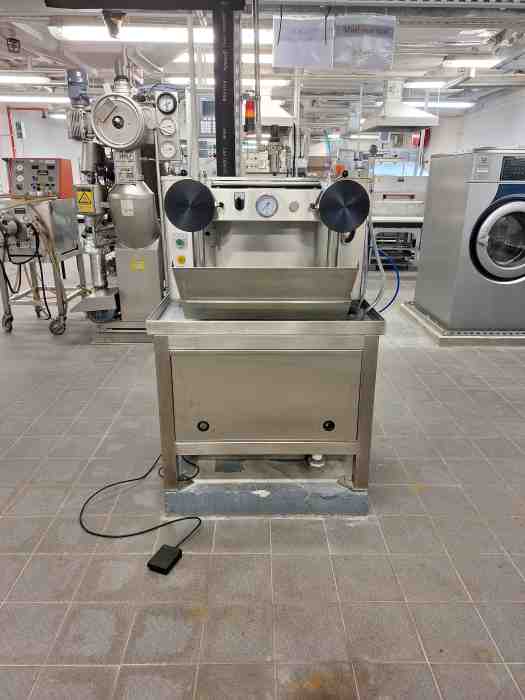 Laboratory Package for Advanced Treatment on Fabric Surface in ...