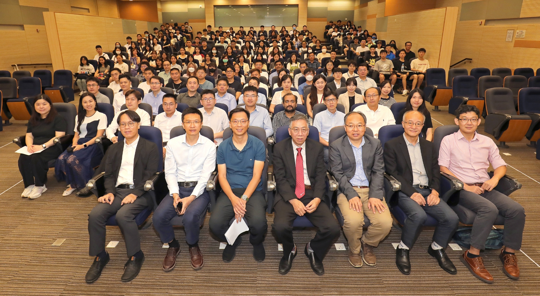 Home | 土地测量及地理资讯学系