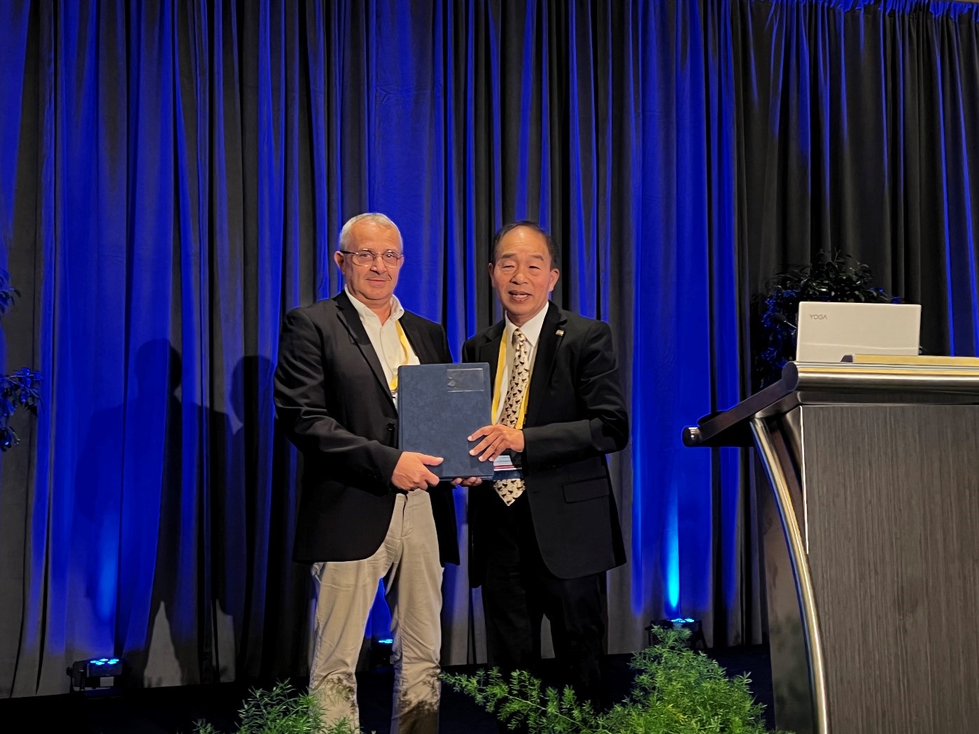 Professor Wallace Leung Chaired 13th World Filtration Congress in USA ...