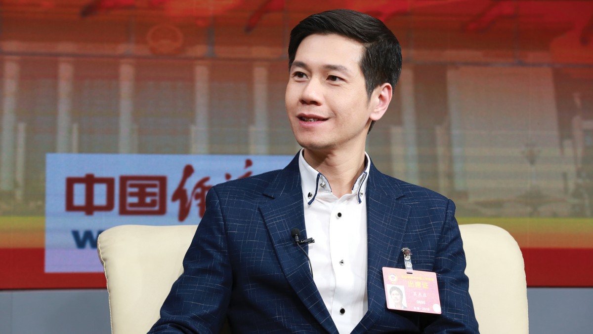 An interview with Dr Johnny Ng Kit-chong - Passing the torch | Autumn ...