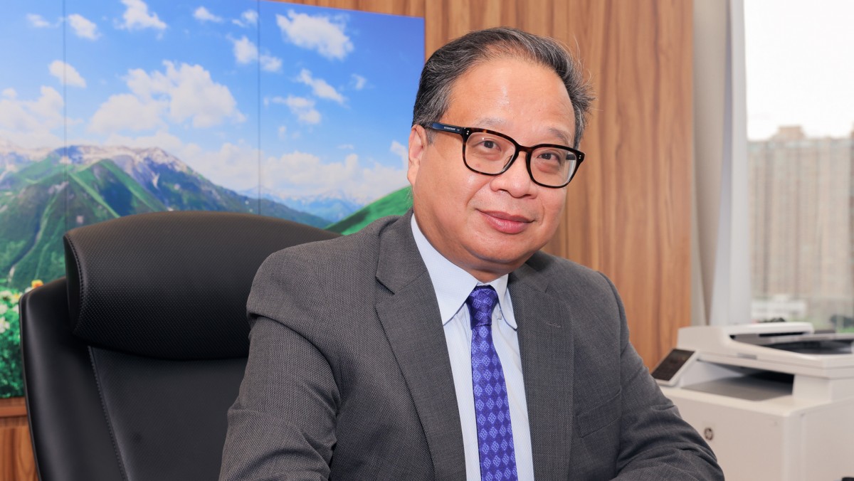 Vice President Simon Wong looks back on his collaboration with PolyU ...