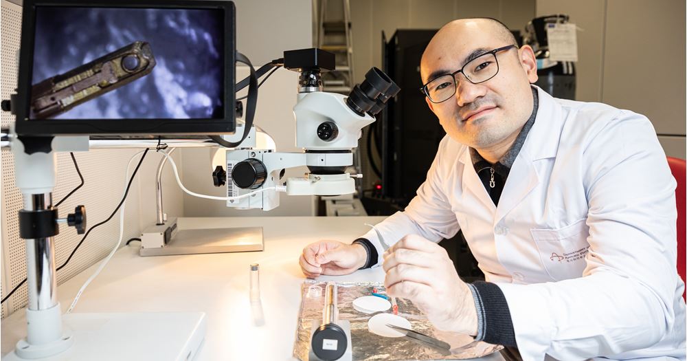 理大二维铁电体合成及结构研究取得突破 推动微电子丶人工智能及量子资讯领域技术发展 | 研究及创新事务处 理大二维铁电体合成及结构研究取得突破 推动微电子丶人工智能及量子资讯领域技术发展 | 研究及创新事务处