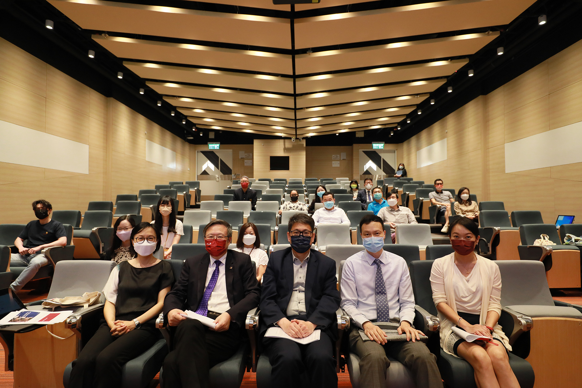 The 93rd Research Salon on Experience Sharing on Writing RGC GRF/ECS ...