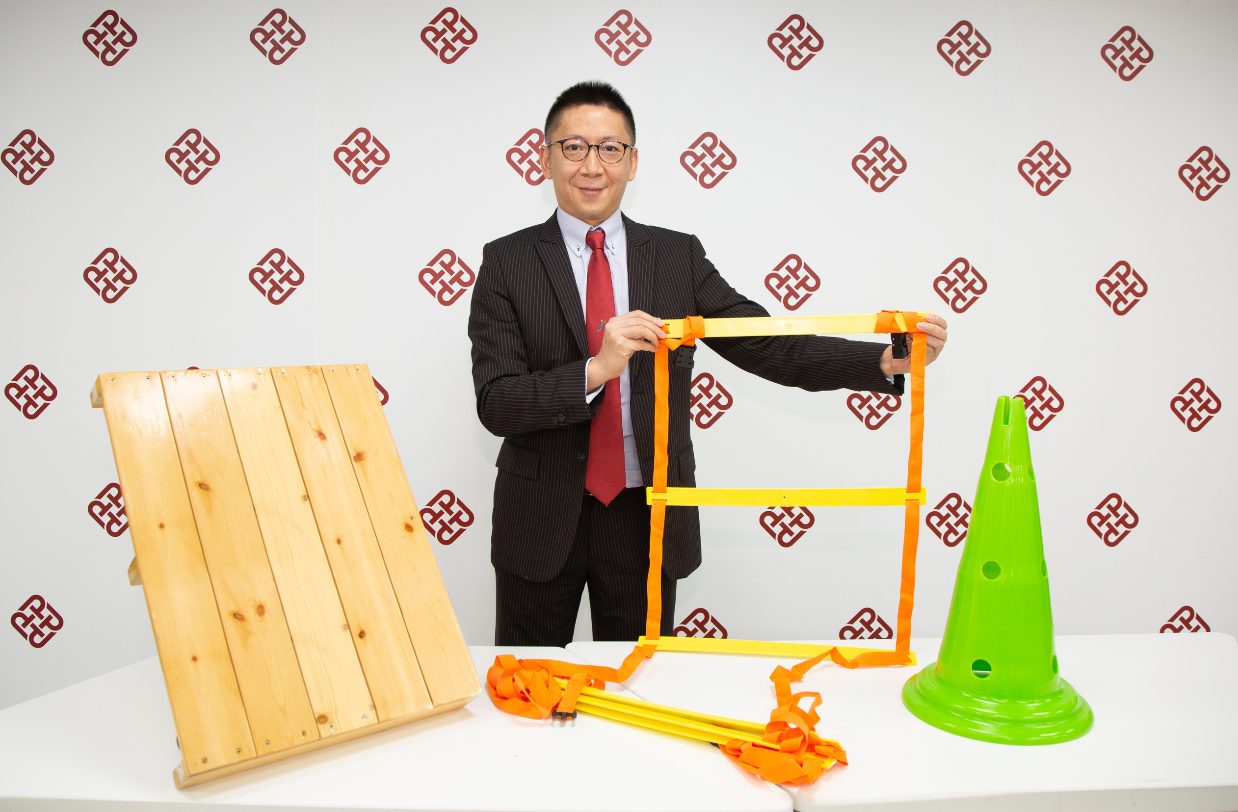 RS designs new dual-task exercise for stroke patients to effectively ...