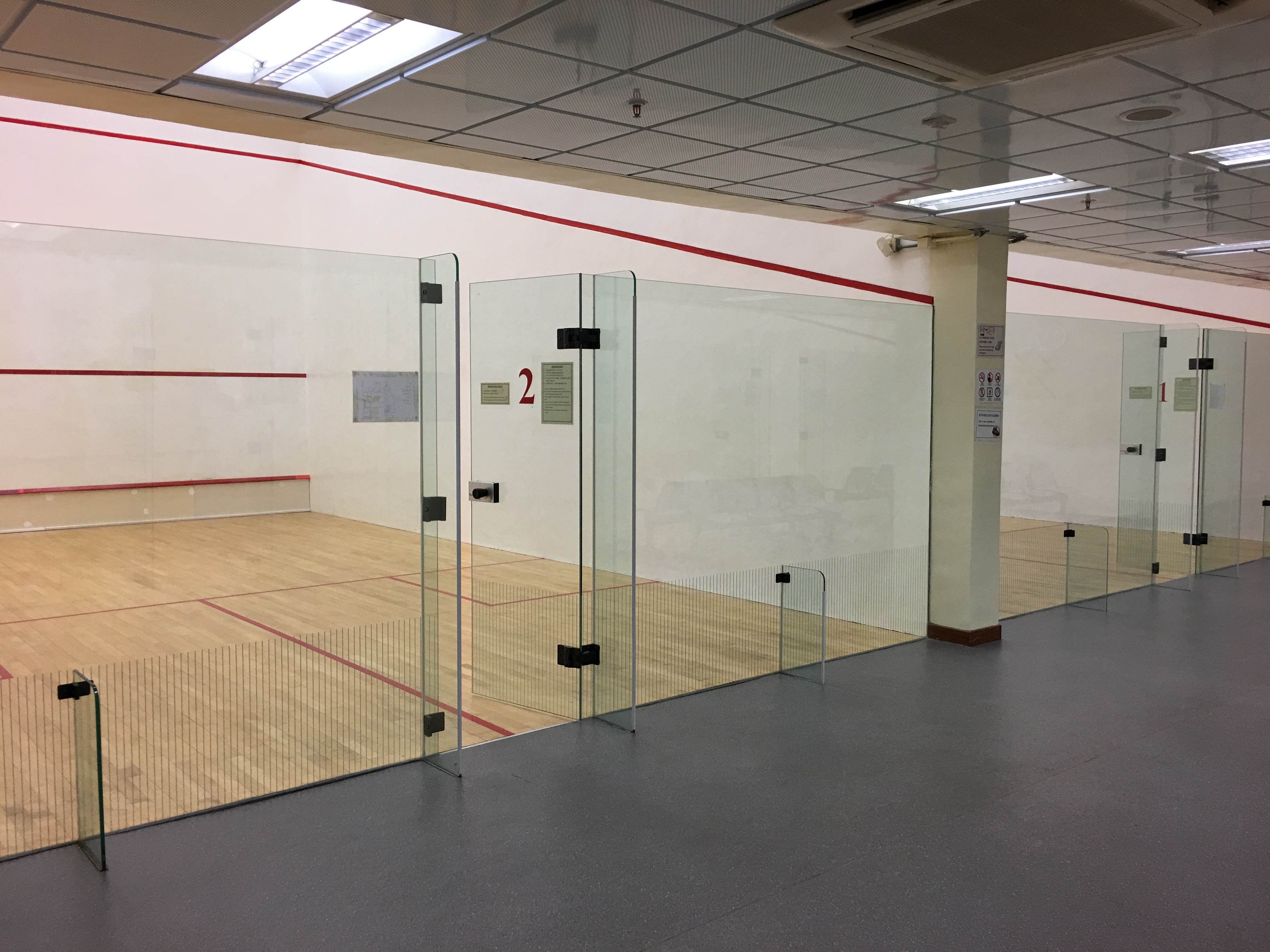 Kwong On Jubilee Sports Centre - Squash Court | Student Affairs Office