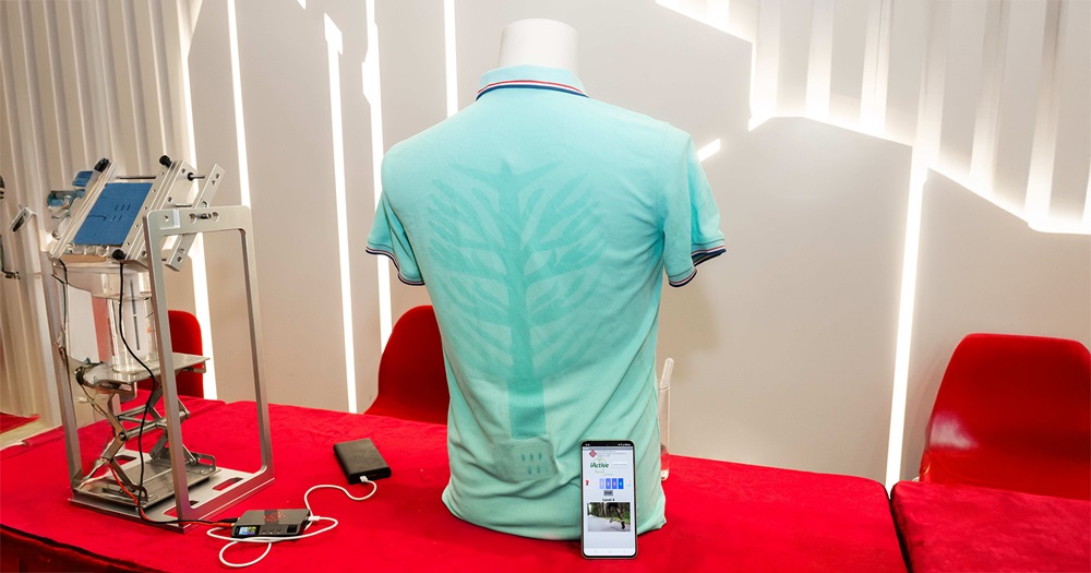 Dr Shou Dahua develops intelligent activewear for a dry and comfortable ...