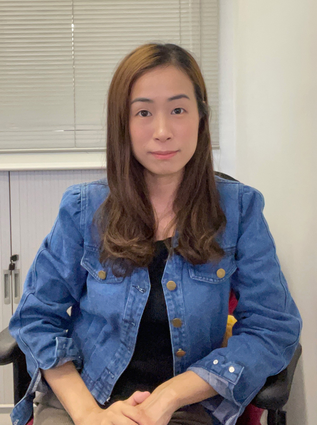 Dr Ling Lam | School of Fashion and Textiles