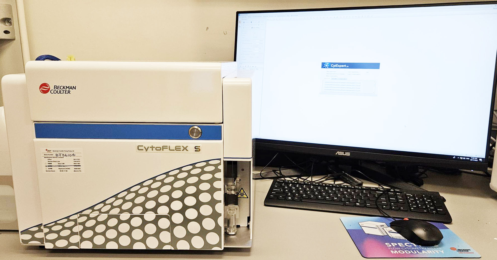 flow cytometer cytoflex